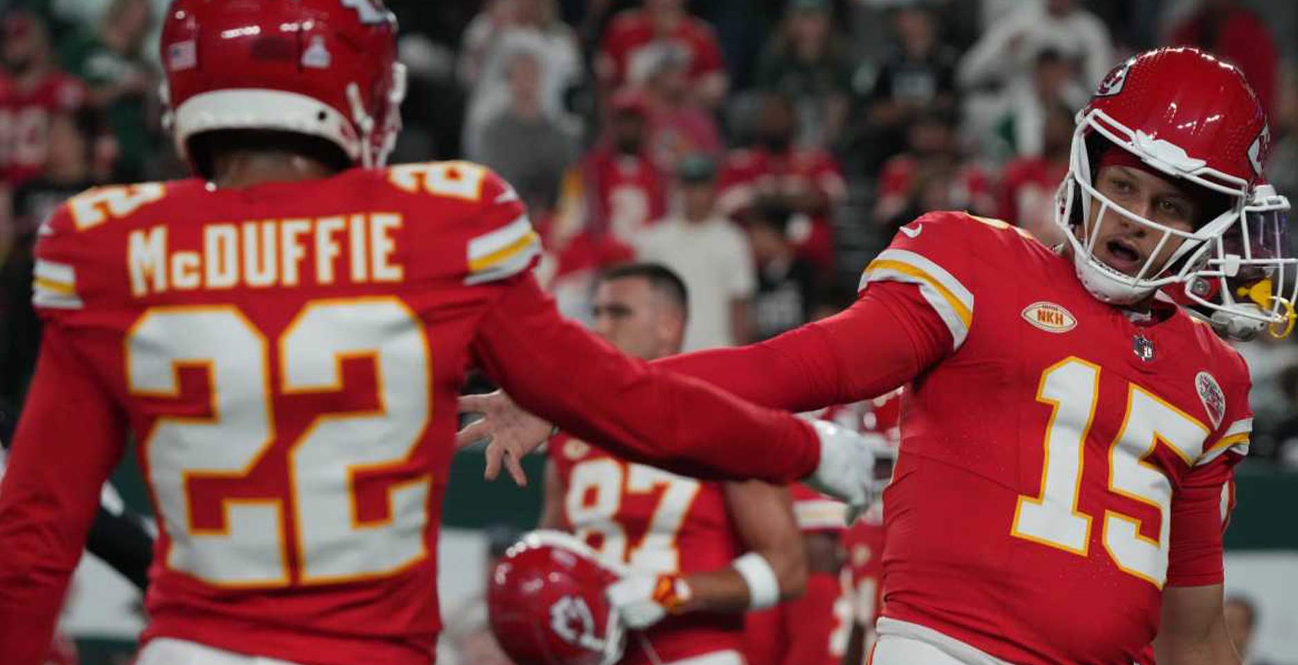 Patrick Mahomes Saves the Day with His Legs as Chiefs Offense Searches ...