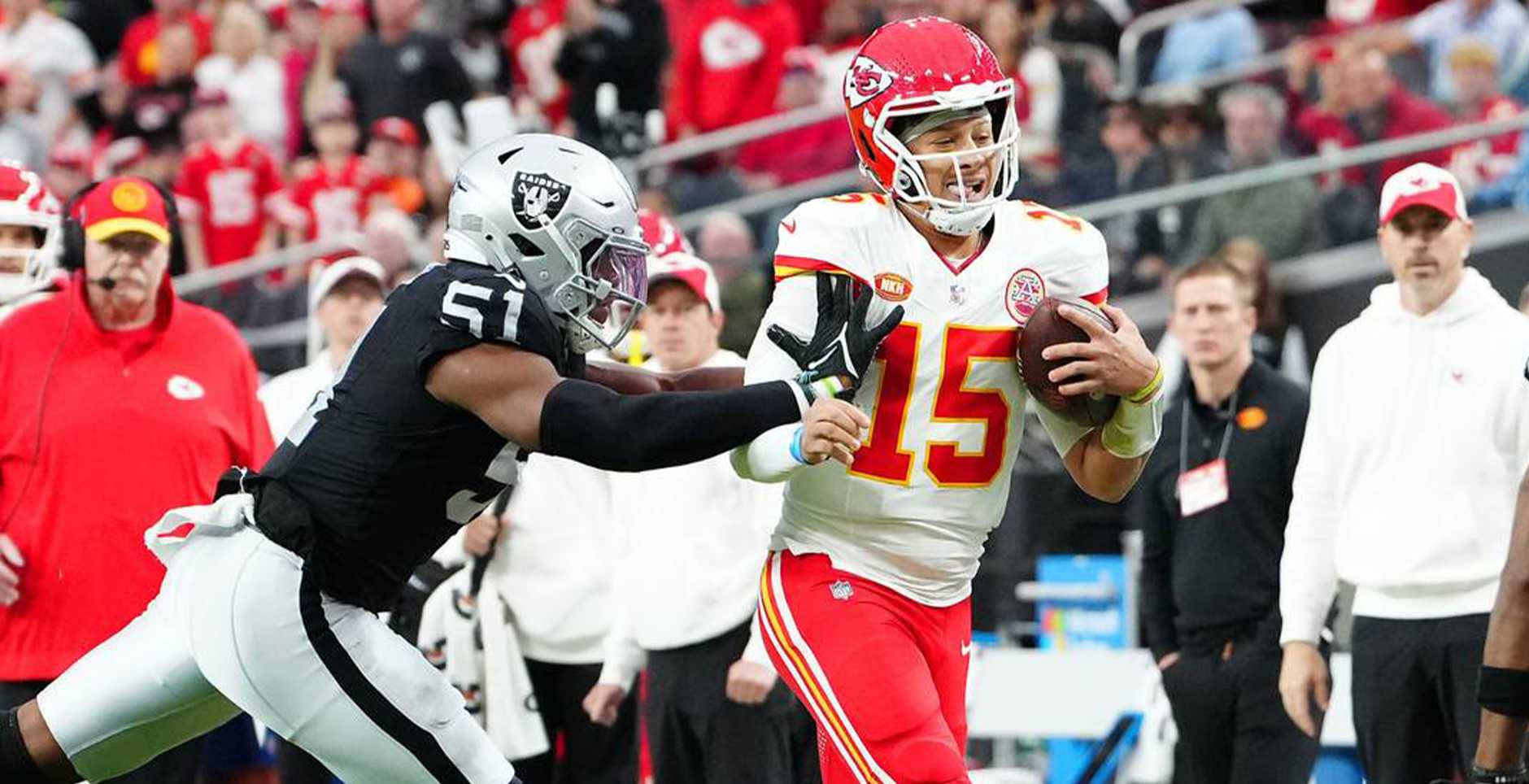 Chiefs Found Their Groove on Sunday in Las Vegas - Chiefs Blitz