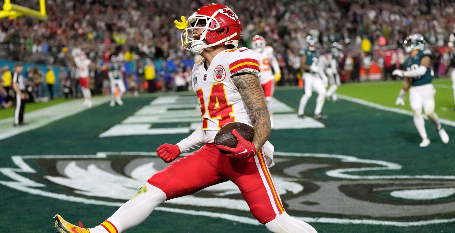 Skyy Moore Remains the Better Choice - Chiefs Blitz