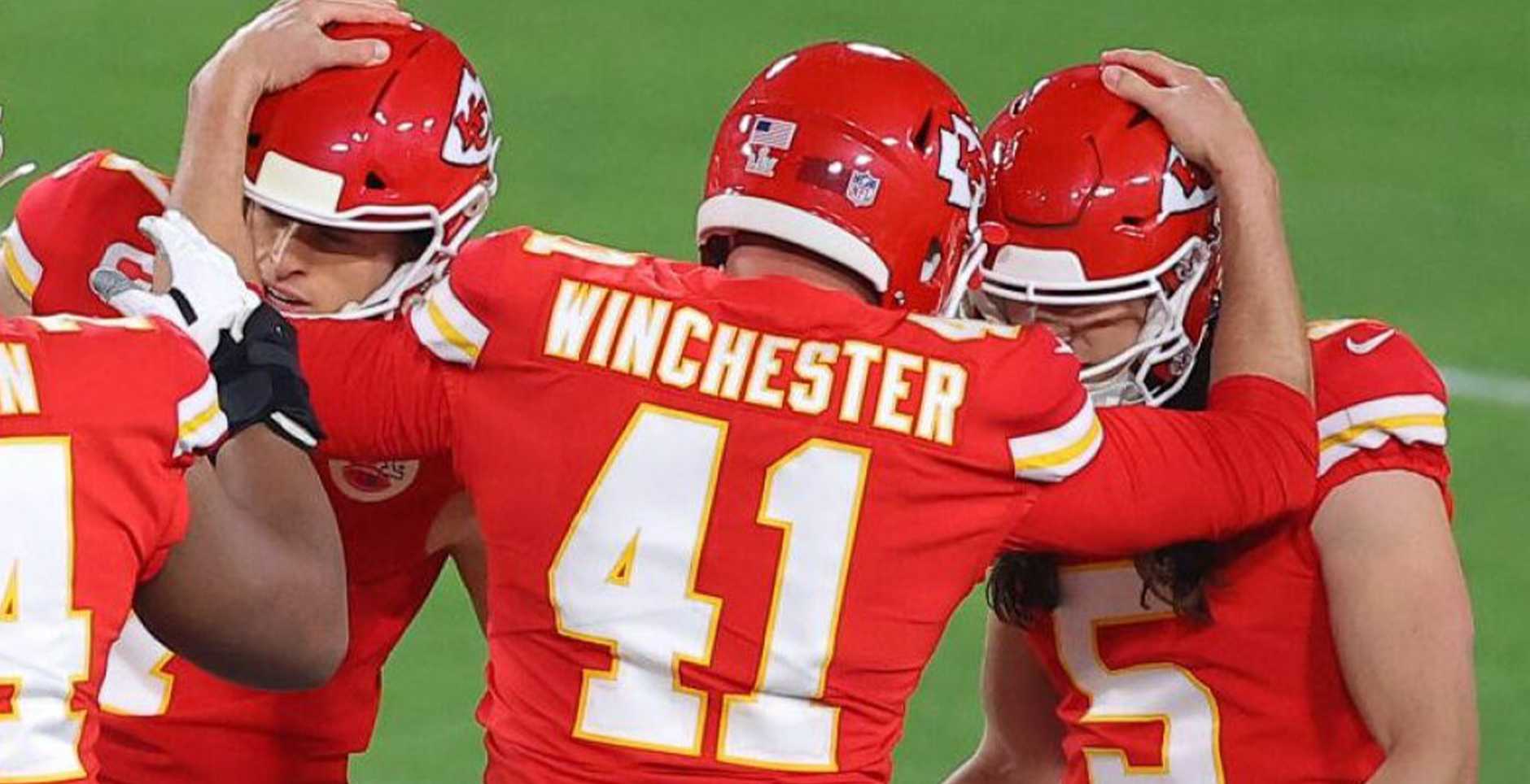Chiefs Retain Another Free Agent - Chiefs Blitz