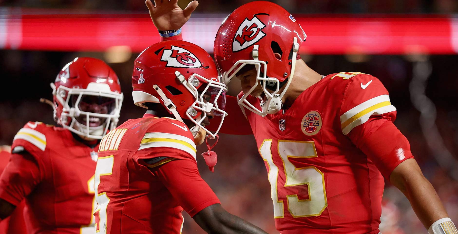 Chiefs Tame Lions Secure Big Win - Chiefs Blitz