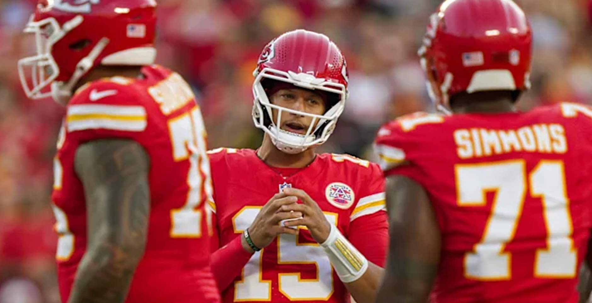 Simmons Returns to Chiefs - Chiefs Blitz